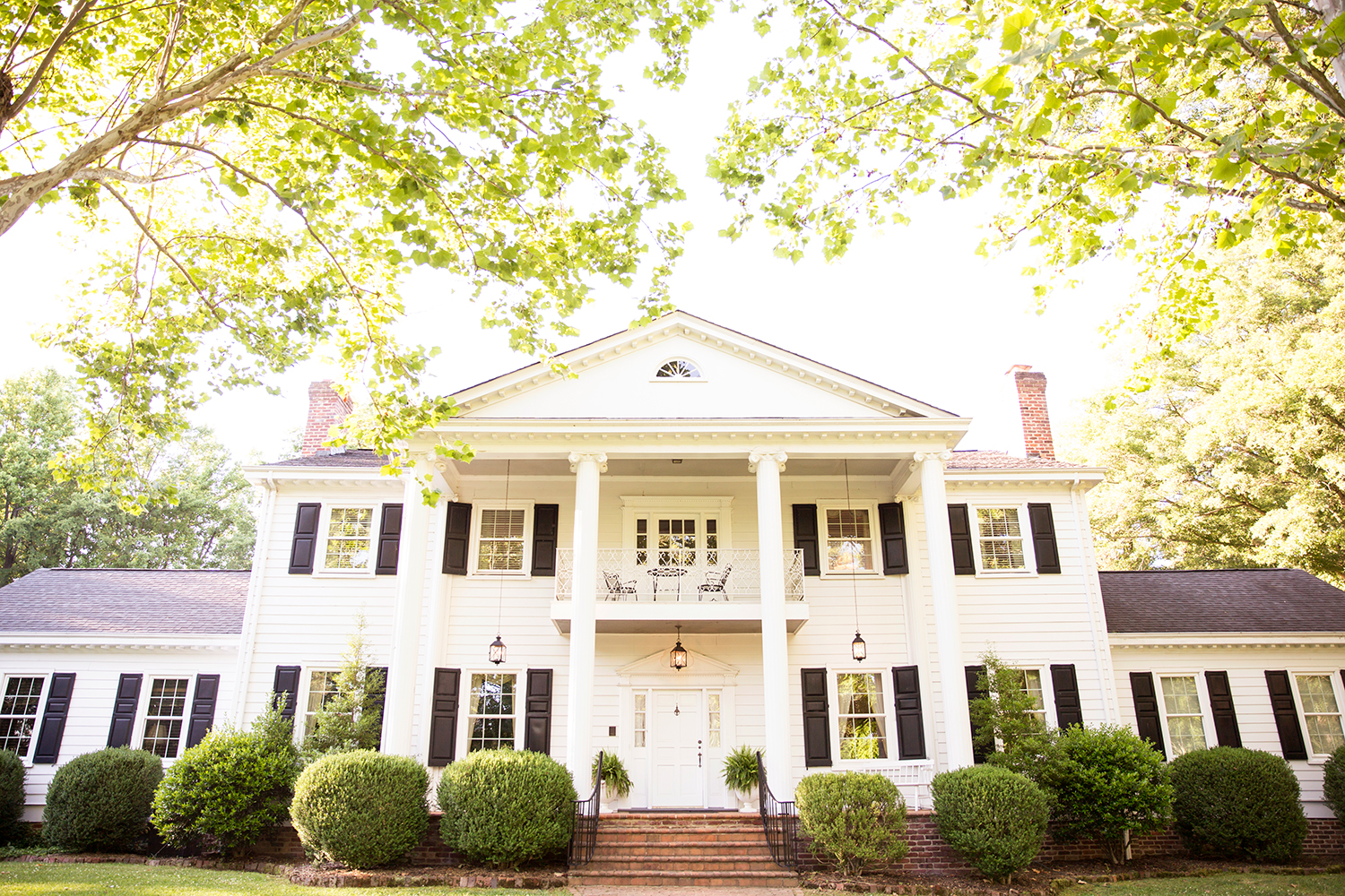 Summer Wedding at The Virginia Cliffe Inn | Virginia Cliffe Inn | J&D ...